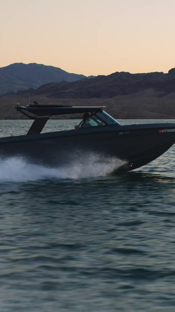 Commercial - Arc Boats