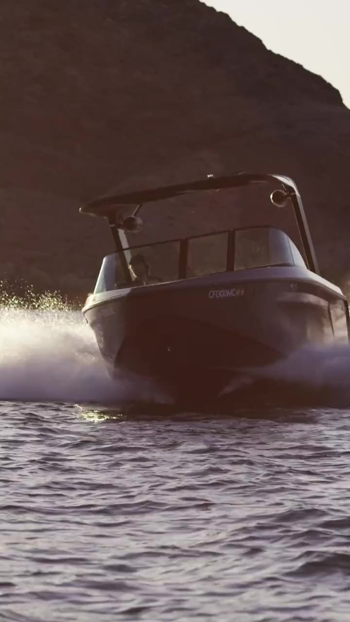 Arc - 100% Electric Boats