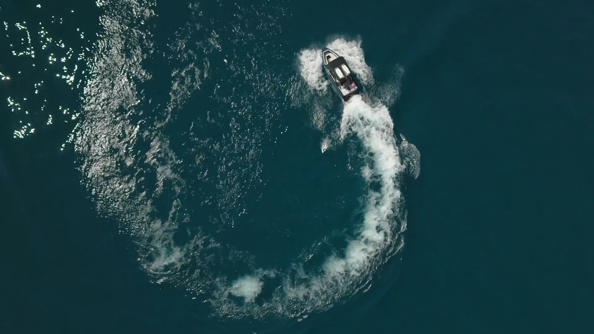 Arc - 100% Electric Boats